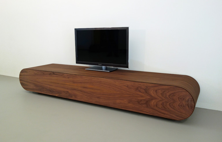 Media console walnut - design by RKNL Furniture design