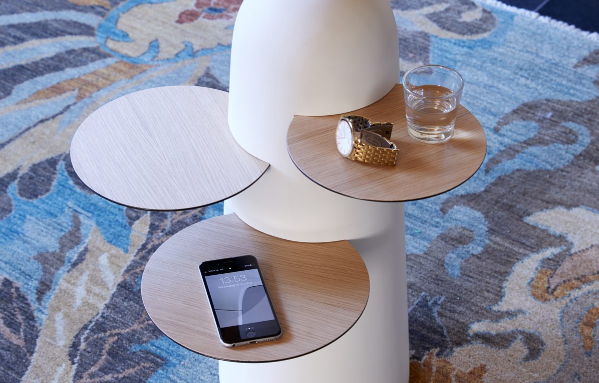 Table d'appoint BoBo - design par Ronald Knol de RKNL